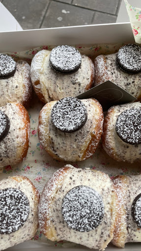 Greedy Cow Bakes - Best Bakery In London